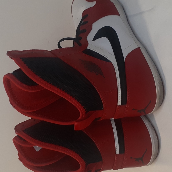 Nike | Shoes | Nike Air Jordan Skinny High Chicago Gym Red Size 7y ...